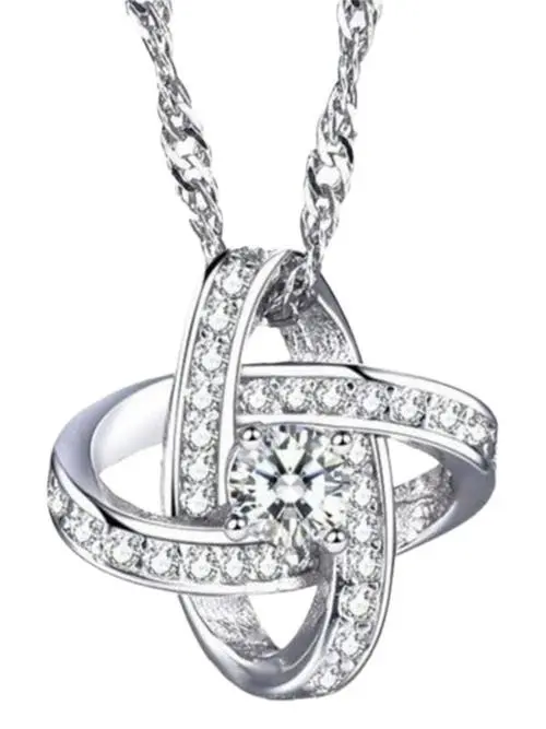 HOLLYWOOD SENSATION Knot Pendant Necklace