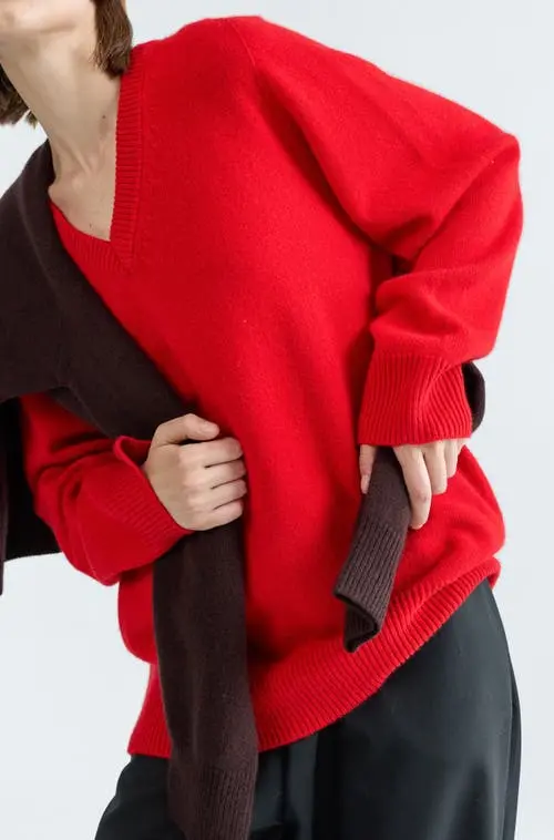 Almina Concept Wool V-neck Sweater - Red