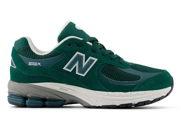 NEW BALANCE 2002r Sneakers - Marsh Green/new Spruce/sea Salt