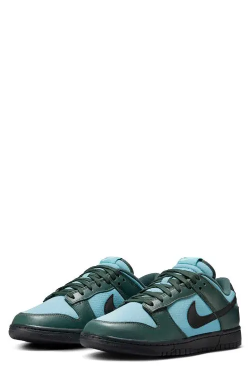 Nike Dunk Low Retro Se Basketball Sneakers - Green/ Turquoise/ Anthracite