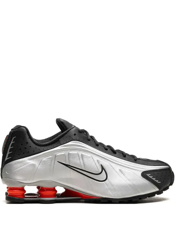 Nike Shox R4 Sneakers - Silver