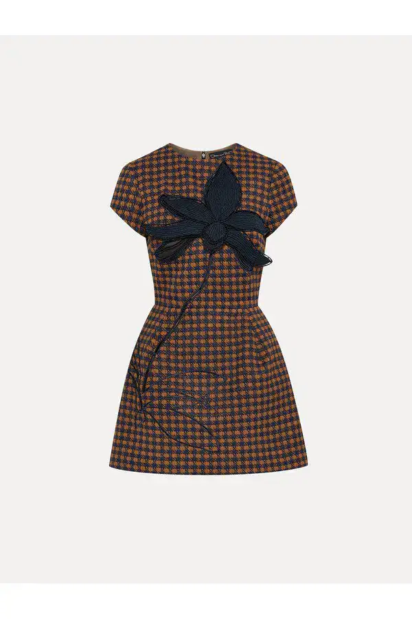 Oscar De La Renta Check Tweed Orchid Embroidered Mini Dress In Red - 50%  Off | Editorialist