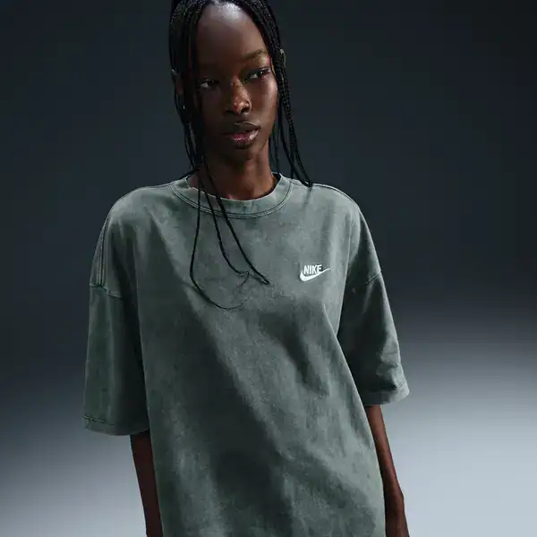 Nike Sportswear Essential Oversized T-Shirt - Green | Editorialist