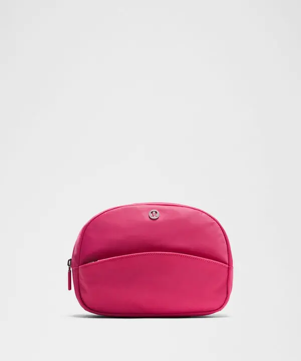 Lululemon City Essentials Pouch 4l - Raspberry Coulis
