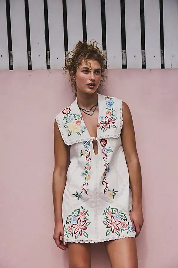 green emerald velvet dress TROPICAL DRESS – Willow St. Boutique main image 0