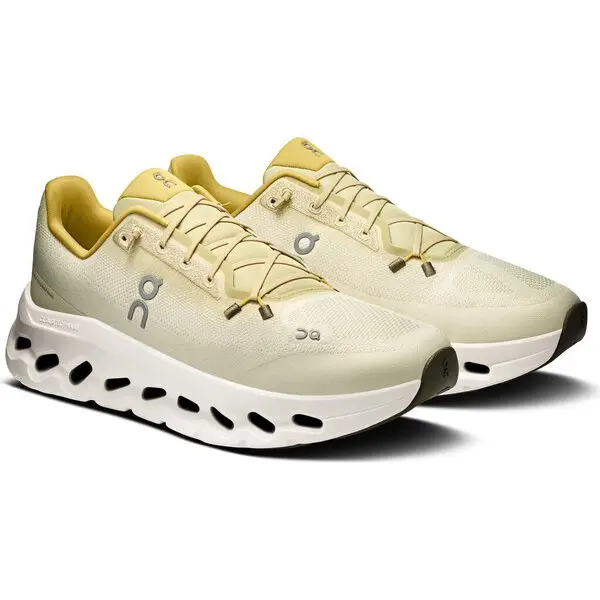 On Cloudtilt Running Shoe - Caper/ghost