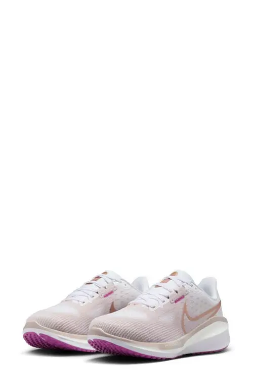 Nike Vomero 17 Running Shoe - Platinum/ White/ Bronze