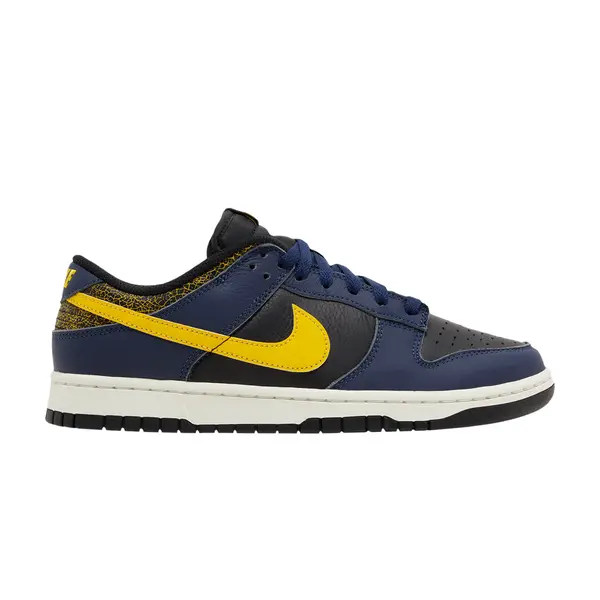 Nike Dunk Low Vintage Michigan Sneakers - Blue