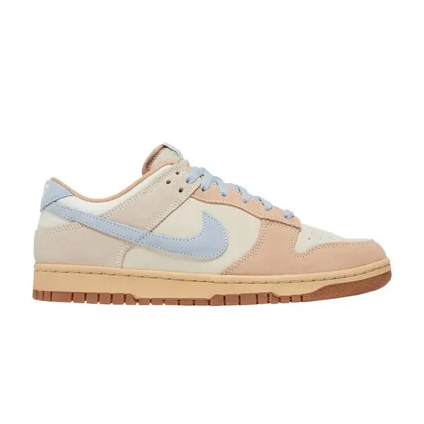 Nike Dunk Low Sneakers - Tan