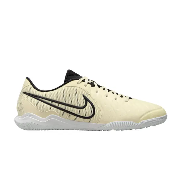 Nike Tiempo Legend Academy Ic 'mad Ready Pack' Sneakers - Cream