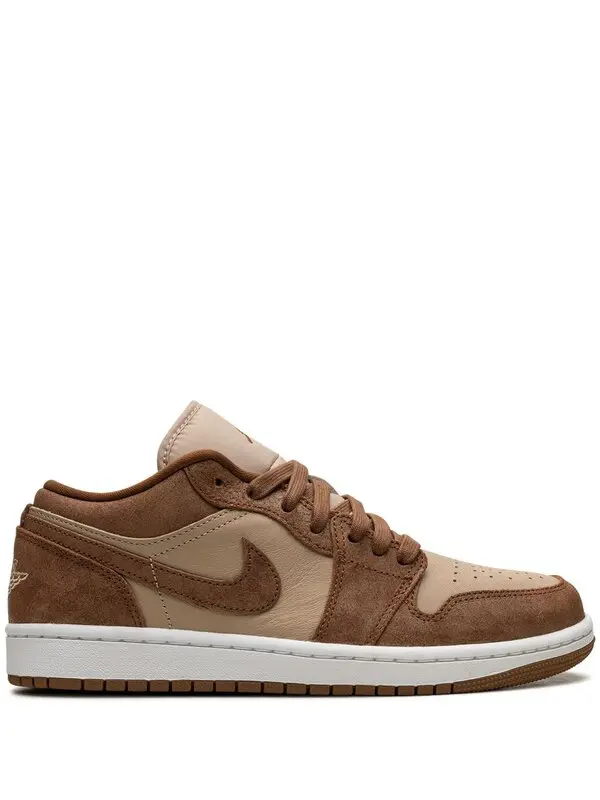 JORDAN Air 1 Low Sneakers - Brown