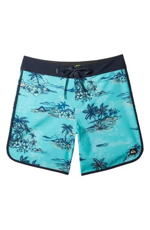 Quiksilver Surfsilk Scallop Board Shorts - Capri