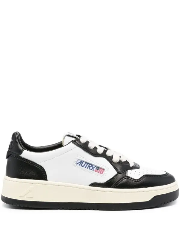 AUTRY Medalist Leather Sneakers - White