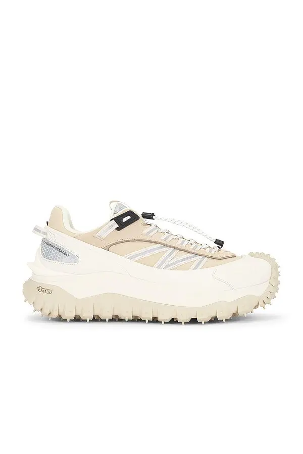 Moncler Trailgrip Low Top Sneakers - Beige