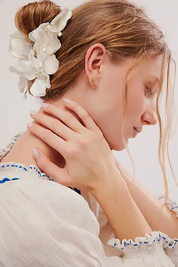 LELE SADOUGHI HAIR ACCESSORIES Lele Sadoughi Lily Claw Clip | Shopbop main image 2