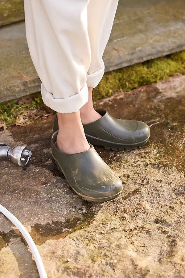 TERRAIN Nora Garden Clogs - Green