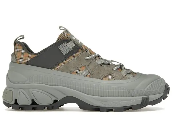 Burberry Arthur Sneakers