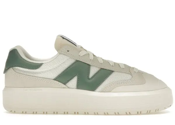 NEW BALANCE Ct302in Sneakers - Light/green