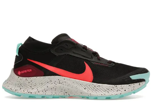 Nike Pegasus Trail 3 Gore-tex Sneakers - Black/dark Beetroot/dynamic Turquoise