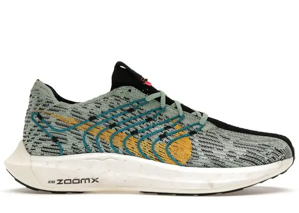 Nike Pegasus Turbo Next Nature 5 Borough Tour Sneakers - Enamel Green/university Gold/black