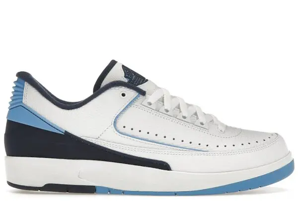 JORDAN 2 Retro Low Sneakers - White/university Blue/midnight Navy