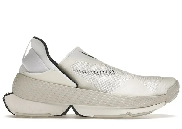 Nike Go Flyease Sneakers