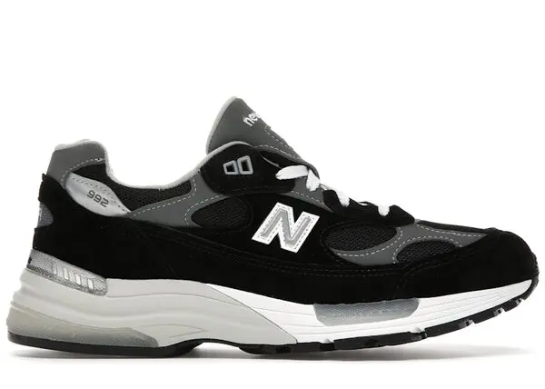 NEW BALANCE 992 Suede Sneakers - Black/grey