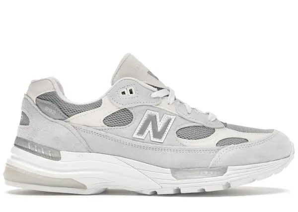NEW BALANCE 992 Nimbus Cloudin Sneakers - White/silver