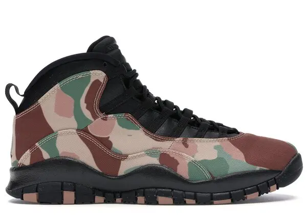JORDAN Retro Duck Camo Sneakers