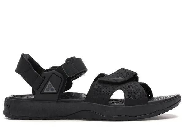 Nike Acg Air Deschutz Sandals