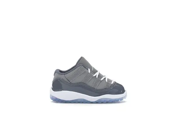 JORDAN 11 Retro Low Sneakers - Medium Grey/white/gunsmoke