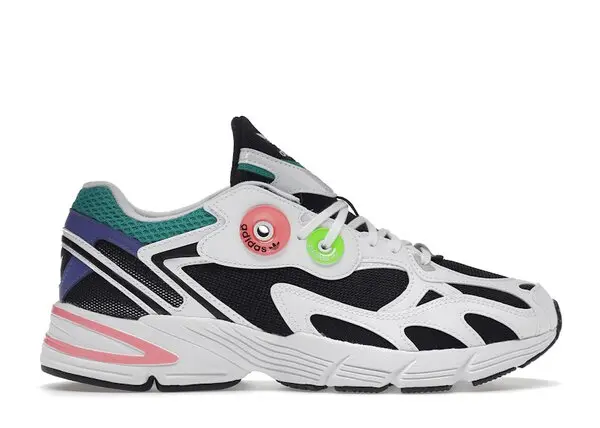 Adidas Astir Sneakers