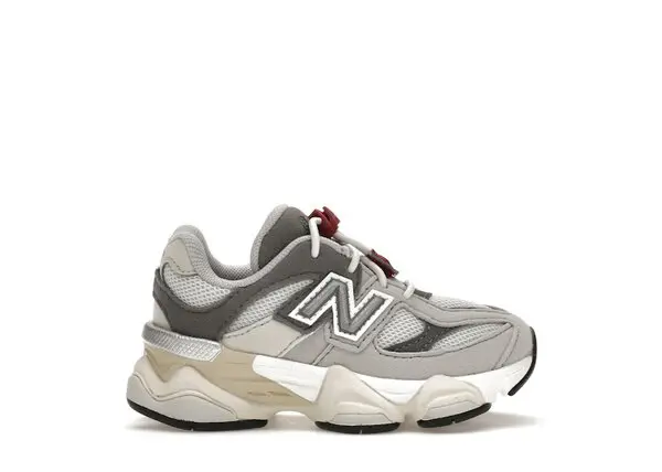 NEW BALANCE 9060 Sneakers - Rain Cloud/castlerock