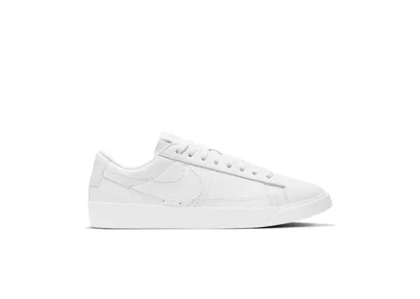 Nike Blazer Low Le Sneakers - White