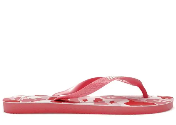 BAPE A Bathing Ape X Havaianas Flip Flops - Blue Camo