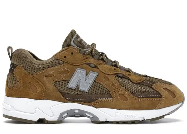 NEW BALANCE 827 Thisisneverthat Sneakers - Tan/beige