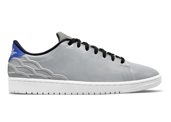 JORDAN Centre Court Sneakers - Reflective/metallic Silver/white