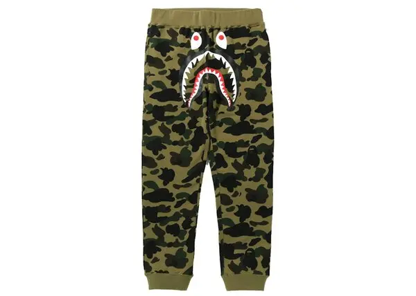 BAPE 1st Camo Shark Slim Sweat Pants - Green