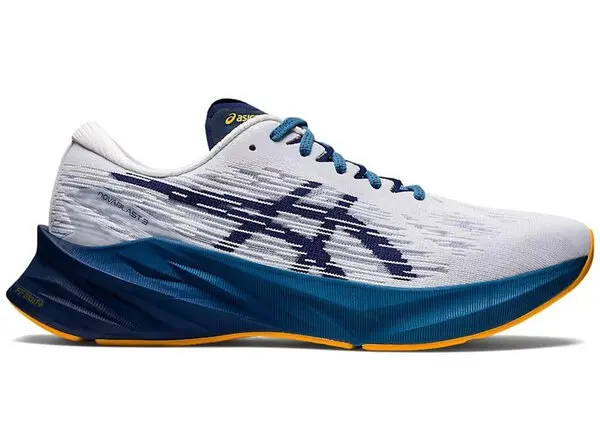 Asics Novablast 3 Sneakers
