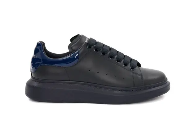Alexander McQueen Oversized Sneakers - Black/navy Blue