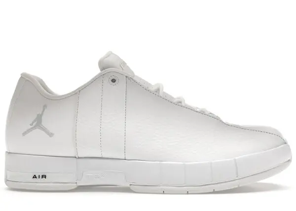JORDAN Team Elite 2 Low Sneakers - White/pure Platinum