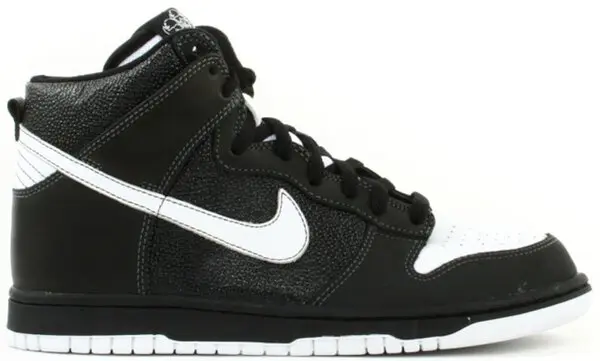 Nike Dunk High Top Sneakers