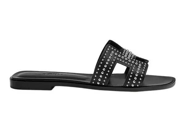 Hermès Oran Sandal In Studded Calfskin - Noir/silver