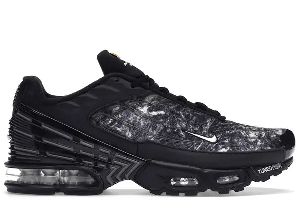 Nike Air Max Plus 3 Graphic Sneakers - Black/white