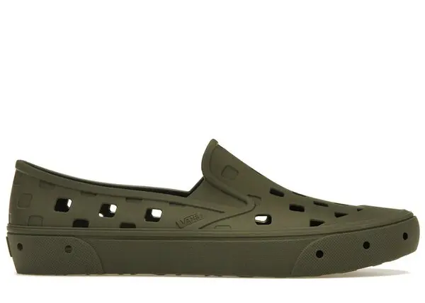 VANS Trek Slip-on