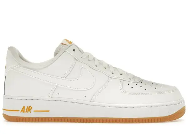 Nike Air Force 1 '07 Low Sneakers - White/university Gold