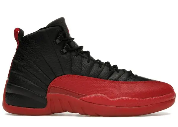 JORDAN Retro Sneakers - Black/varsity Red