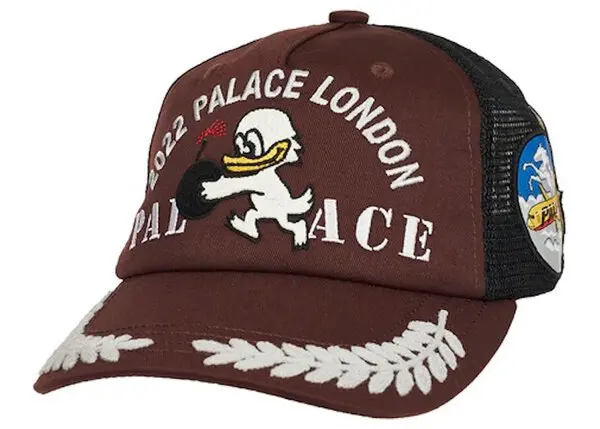 PALACE Duck Bomb Trucker