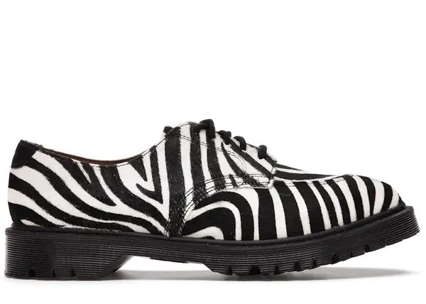 Dr. Martens Split Toe 5-eye Zebrain
