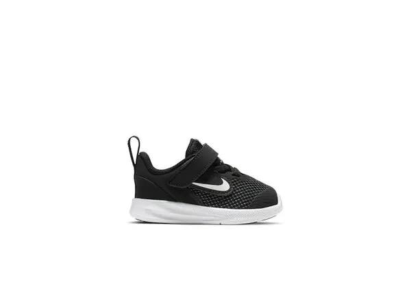 Nike Downshifter 9 Sneakers